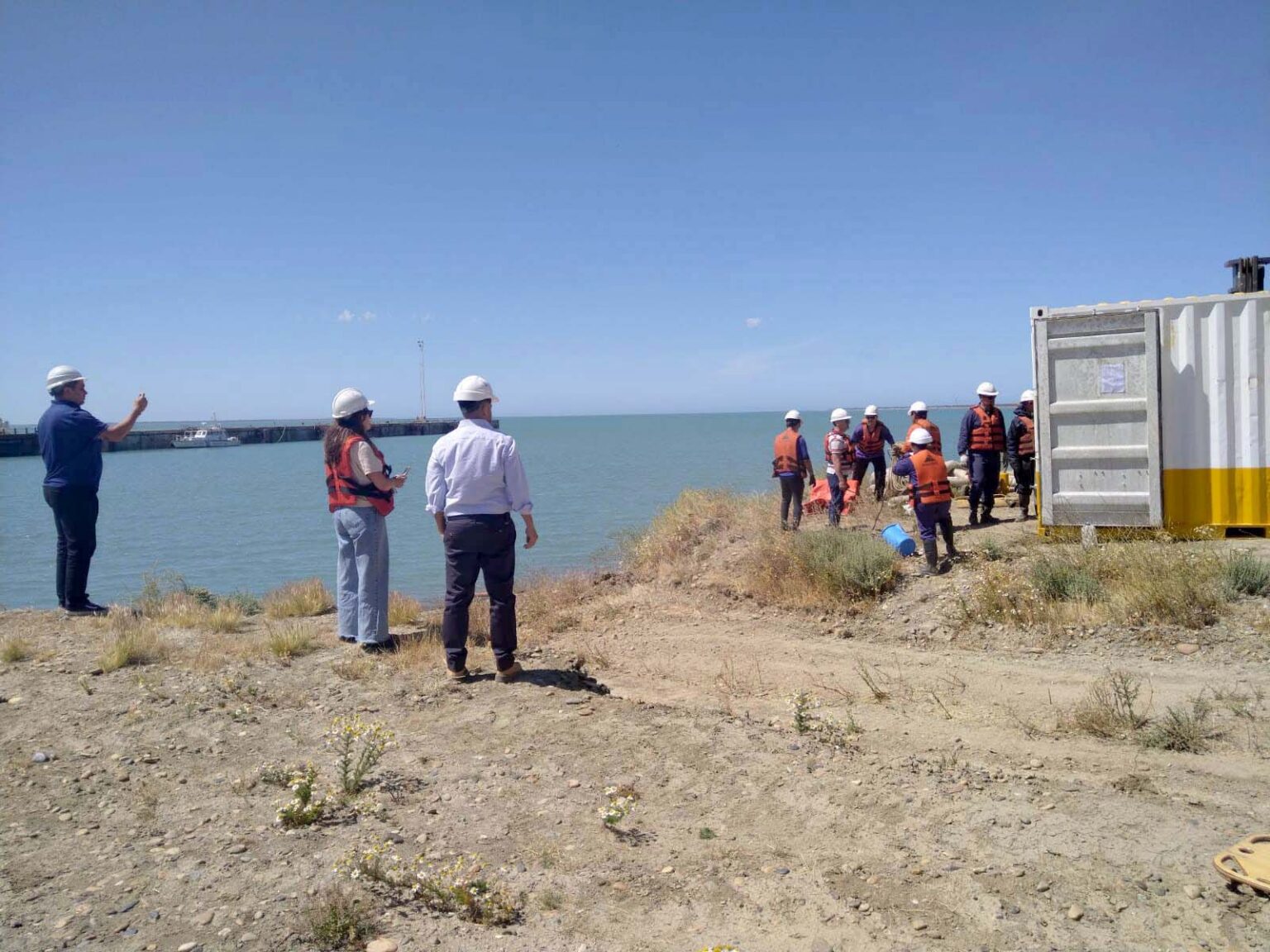 El puerto de Punta Quilla renovó su Plan de Emergencia Ambiental ...